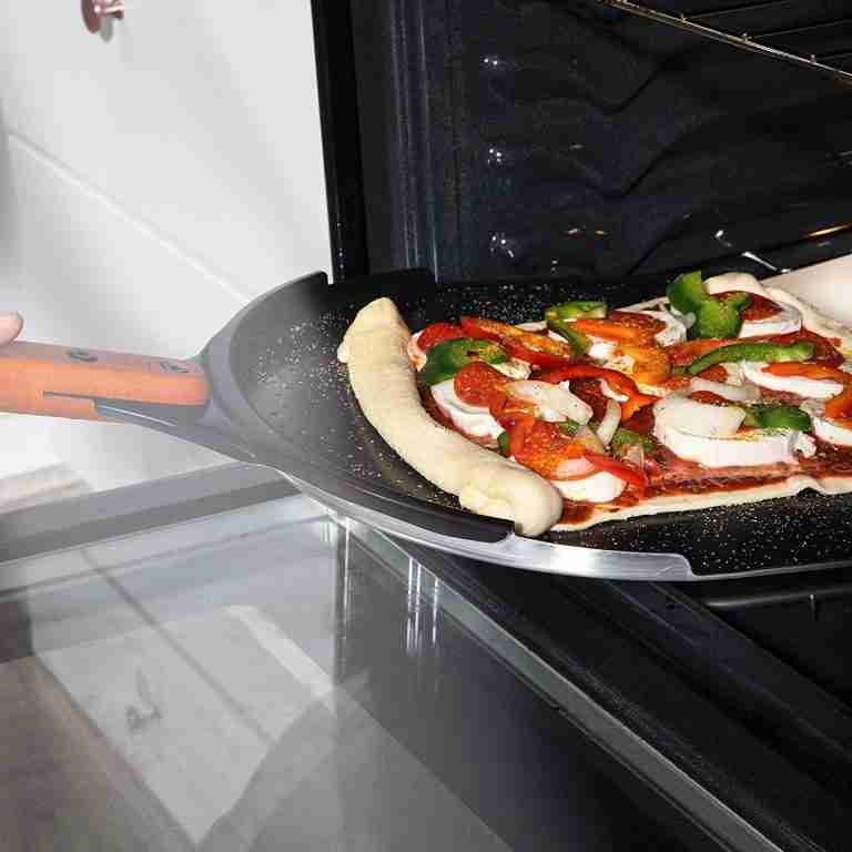 Top 9 Best Pizza Peels: A Review by a Pizza Making Master 2024