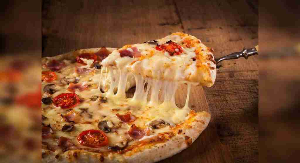 Top 10 Pizza Hut Crust Types For You to Choose From