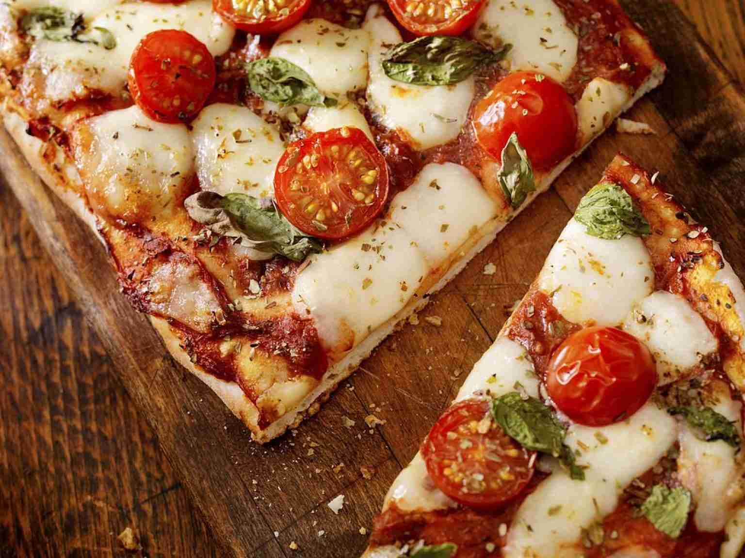 Square Cut Pizza: The Delicious Alternative to Traditional Pizza ...