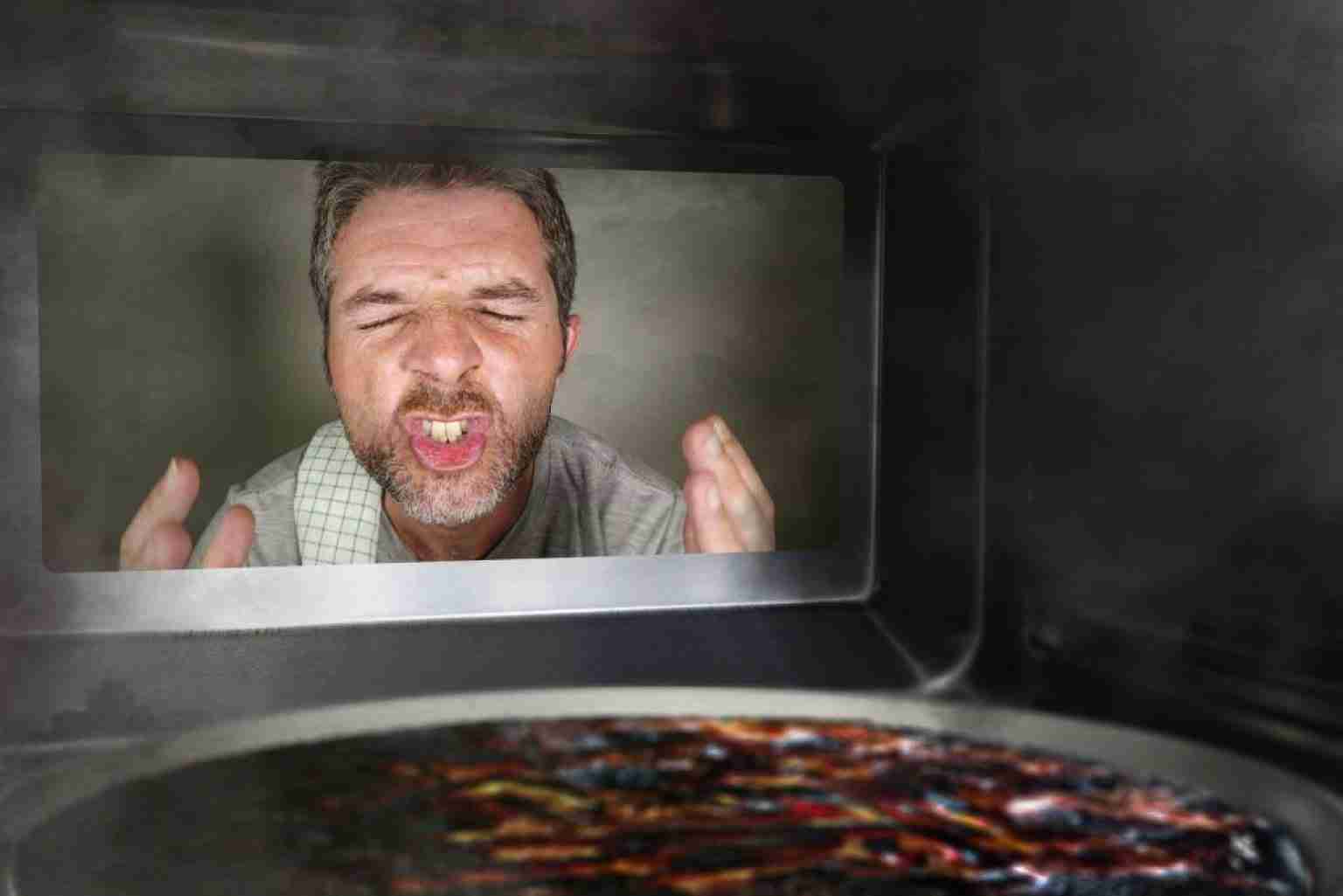 Why Is My Pizza Burnt? How to Fix It in 5 Easy Steps